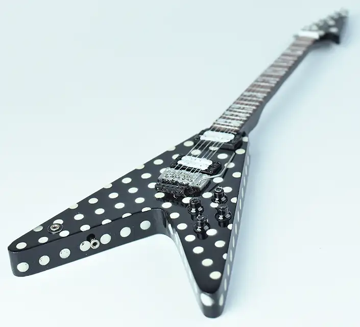 Miniature guitar replica Randy Rhoadas Sandoval, Flying V polka dot ...